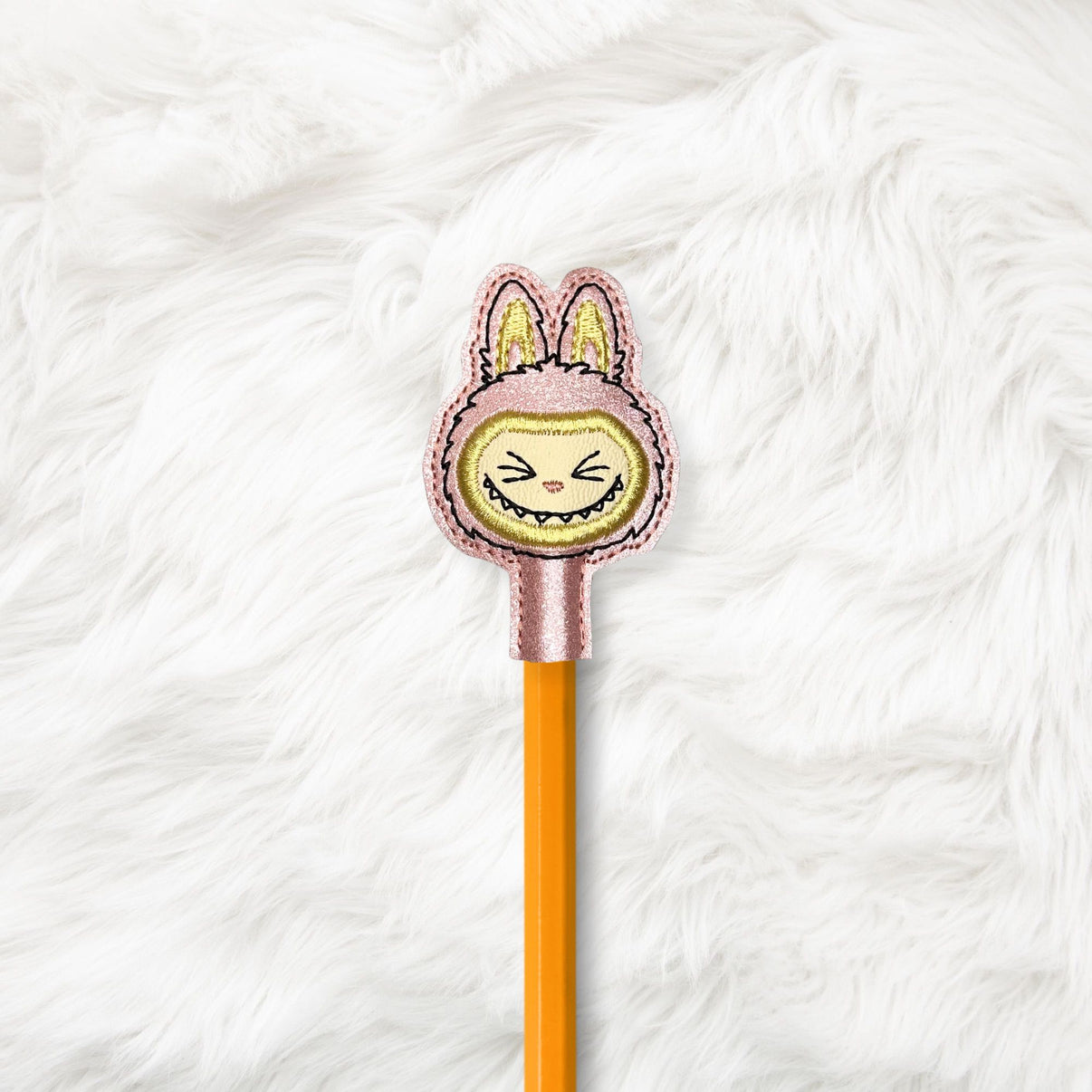 ITH 4x4 Fluffy Monster Pencil Topper – The Stitching Lair