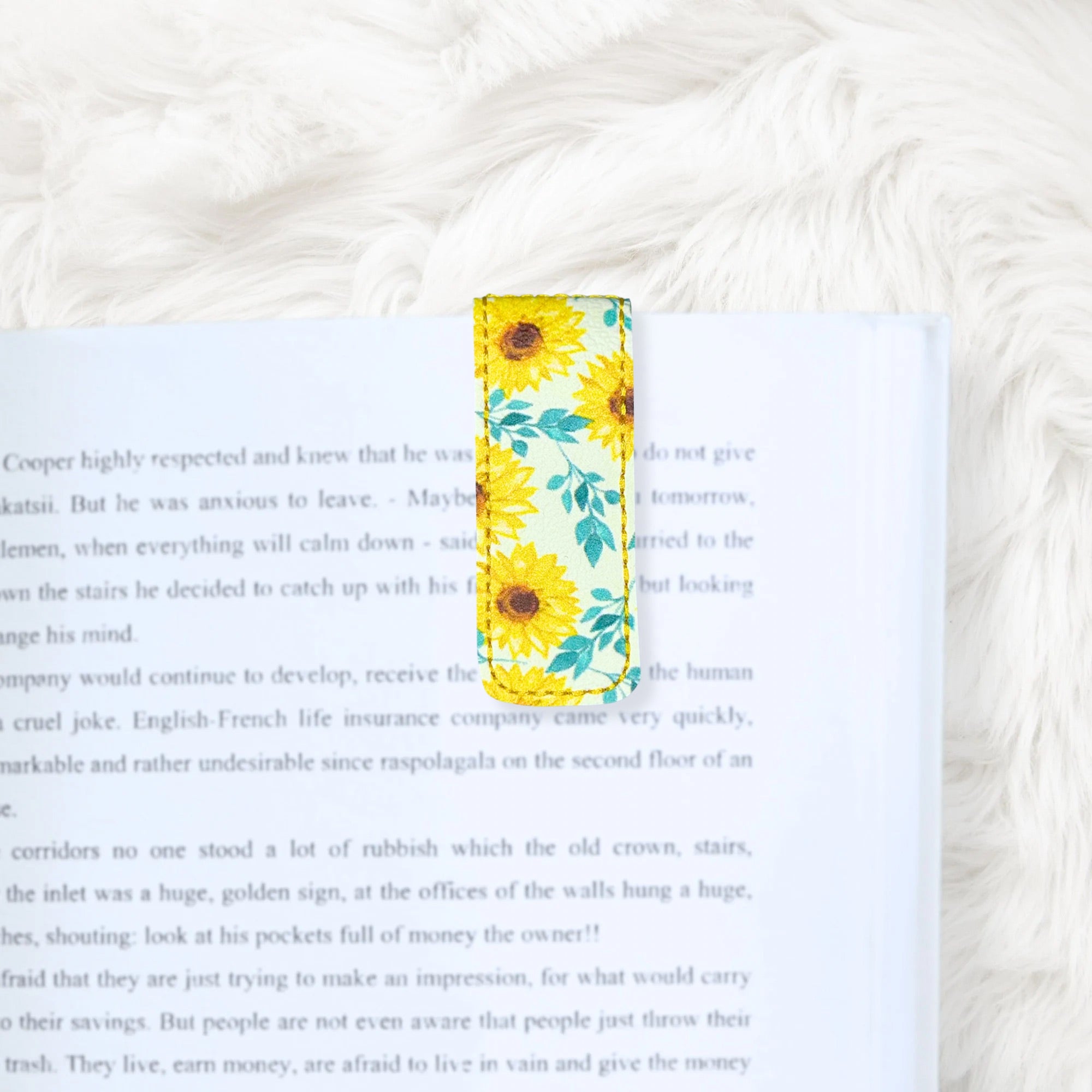 ITH 4x4 Blank Foldover Magnetic Bookmark – The Stitching Lair